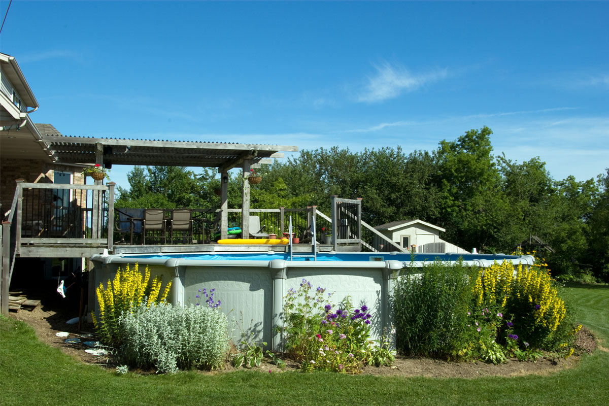 Above Ground Pool Decorating Ideas: Our Top 7 Favorites